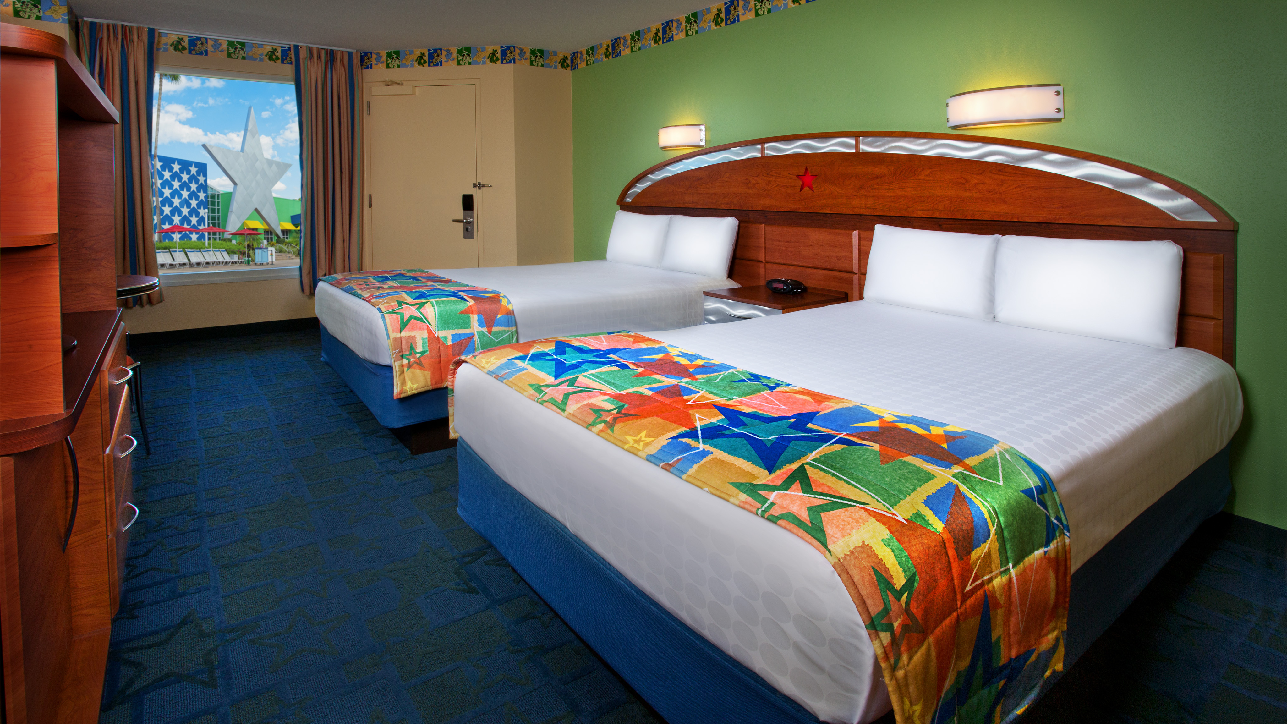Disney's All-Star Sports Resort - Guest Room © Disney | Run to the Magic