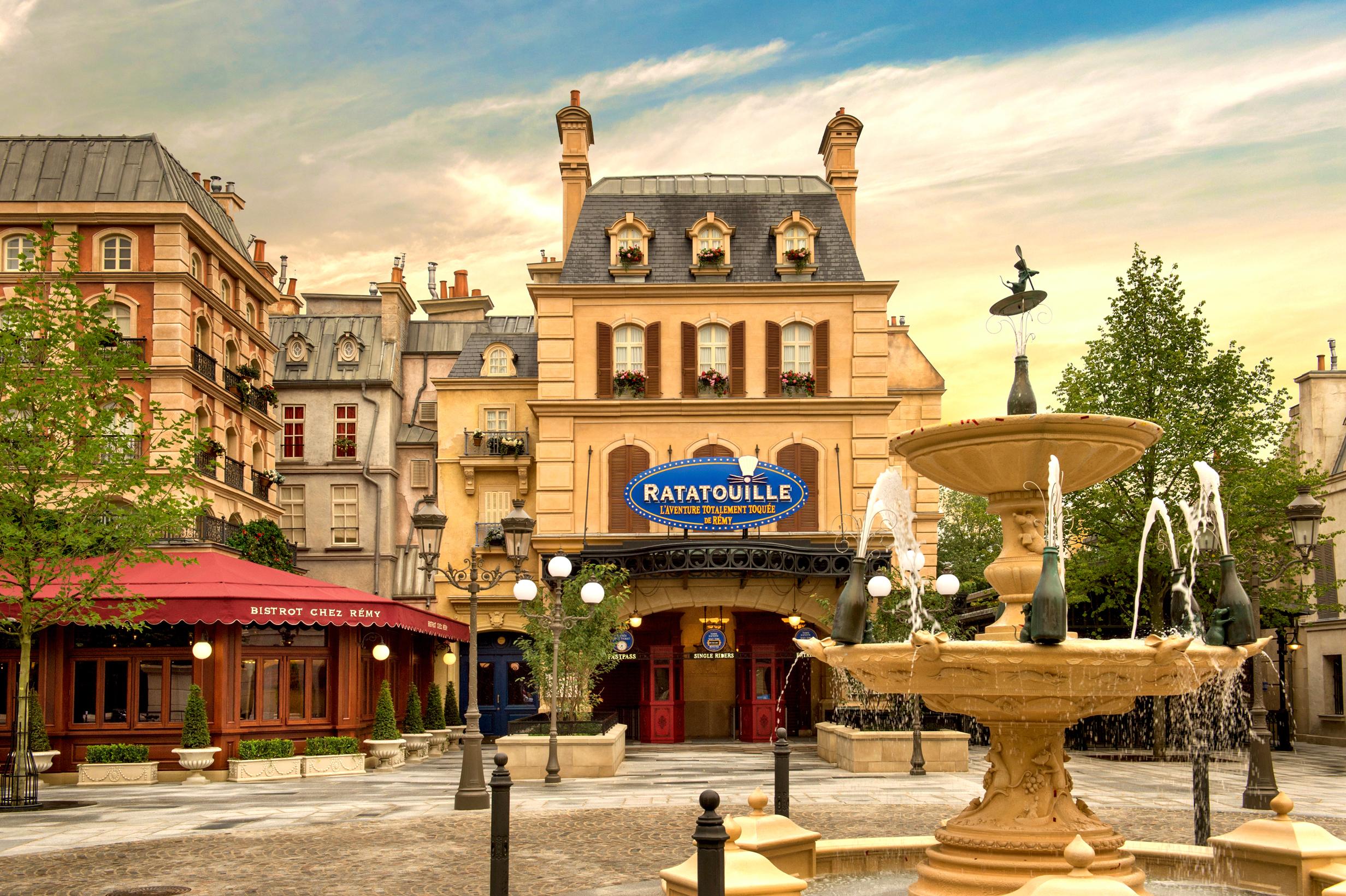 Ratatouille The Adventure © Disney EXPIRES 31.12.2050 | Run to the Magic